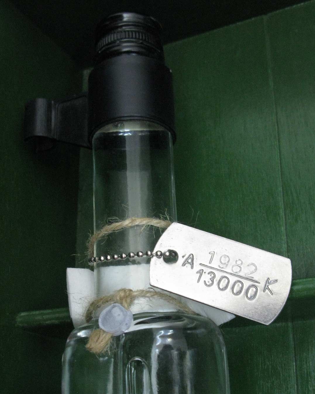 Vodka Kalashnikov AK-47 Gun 1L